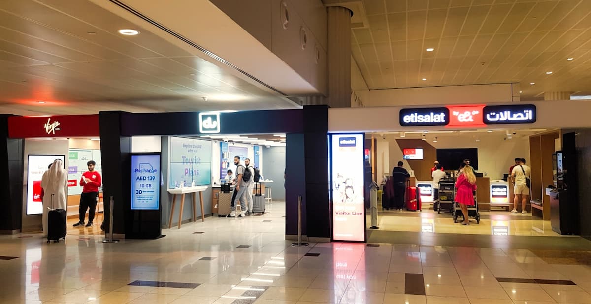 Getting a Tourist SIM Card at Dubai Airport - Ultimate Guide 2024